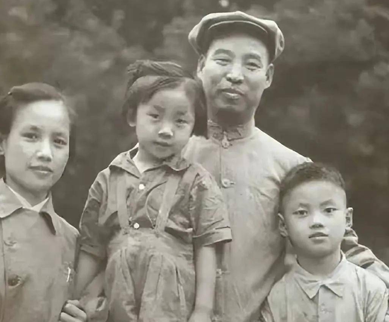 She is the wife of Peng Zhen. She was imprisoned for 8 years and lived to be 103 years old. Her ...