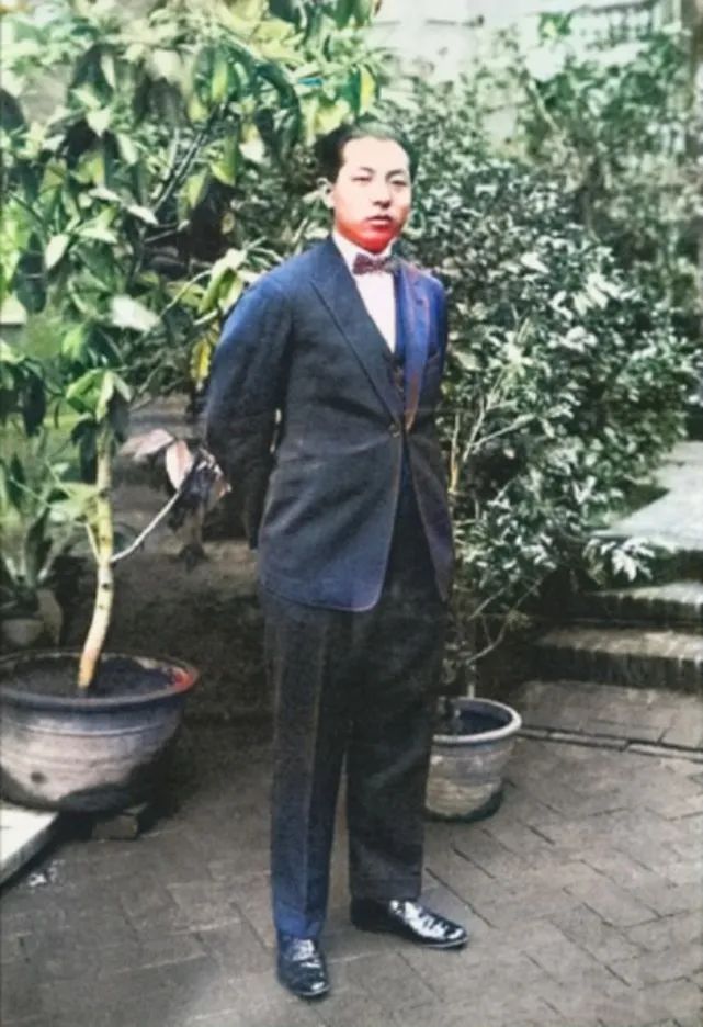 How charming is Miss Zhao Si? After reading these 35 color photos, I ...