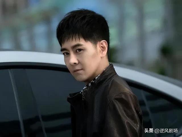 A recent photo of "The Immortal God" Jimmy Lin was exposed. His face ...