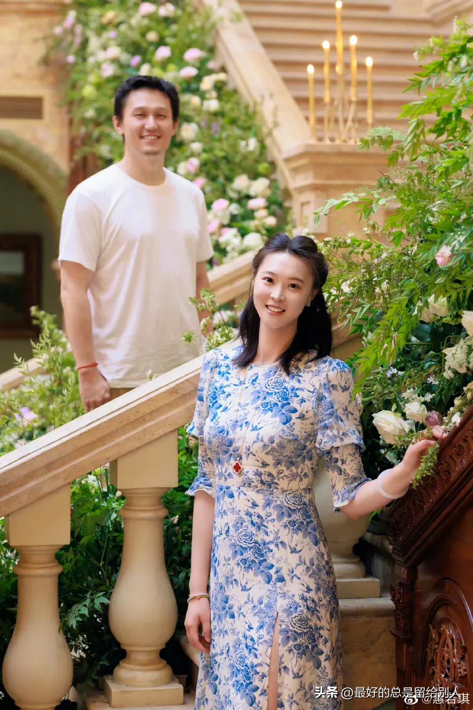 On the fifth anniversary of marriage, Hui Ruoqi posted beautiful photos ...