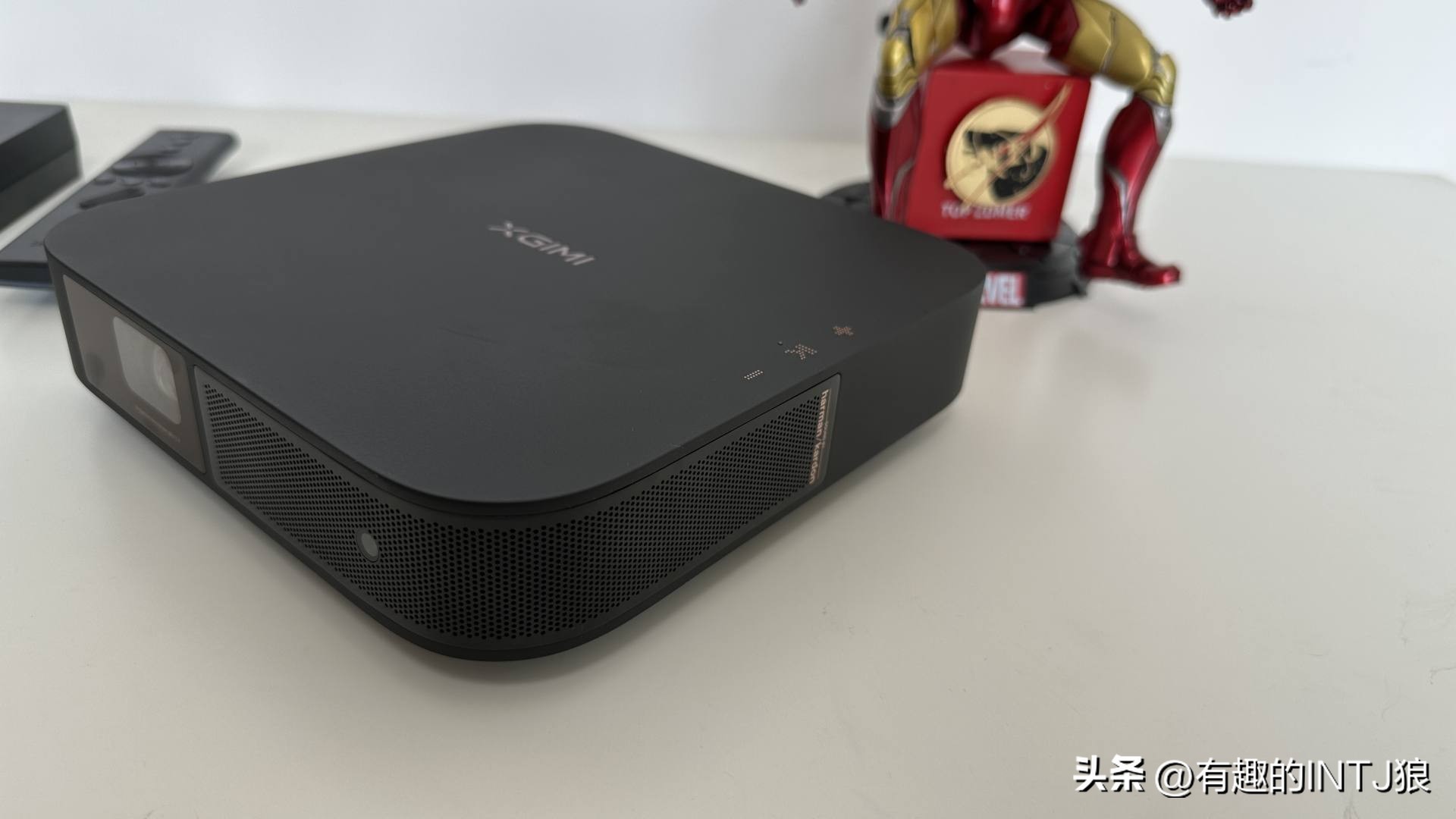 Fengmi S5 vs XGIMI Z6X, projector hardcore comparison, who is stronger? - iMedia