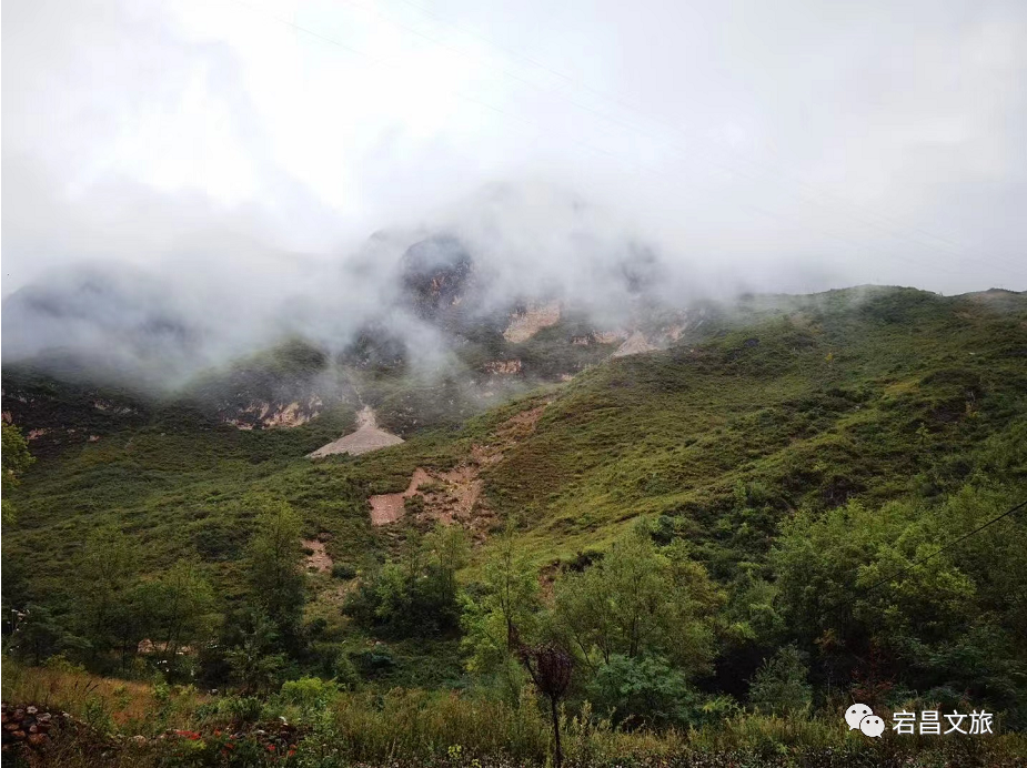 Longnan scenery | Dangchang Qiuyun - iNEWS