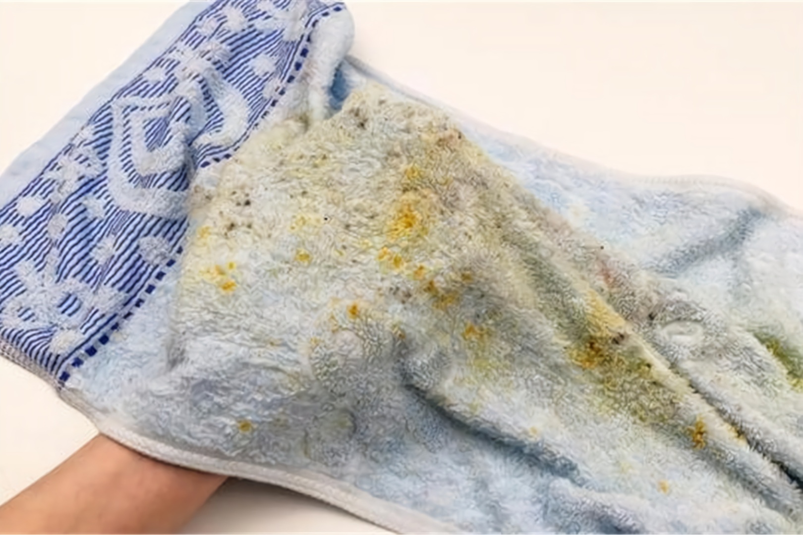 If you still have these 6 things in your home, it means that you are ...