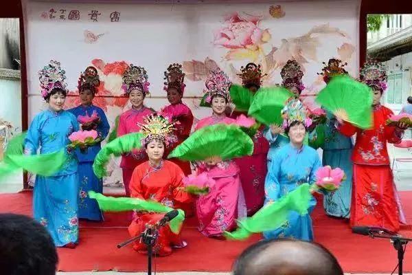 Shehuo Performance Dance - Wax Flower Dance, Intangible Cultural ...