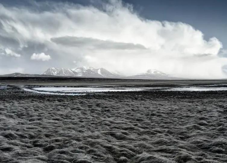 Why has Russia been wary of the Chinese going to Siberia? What is the ...