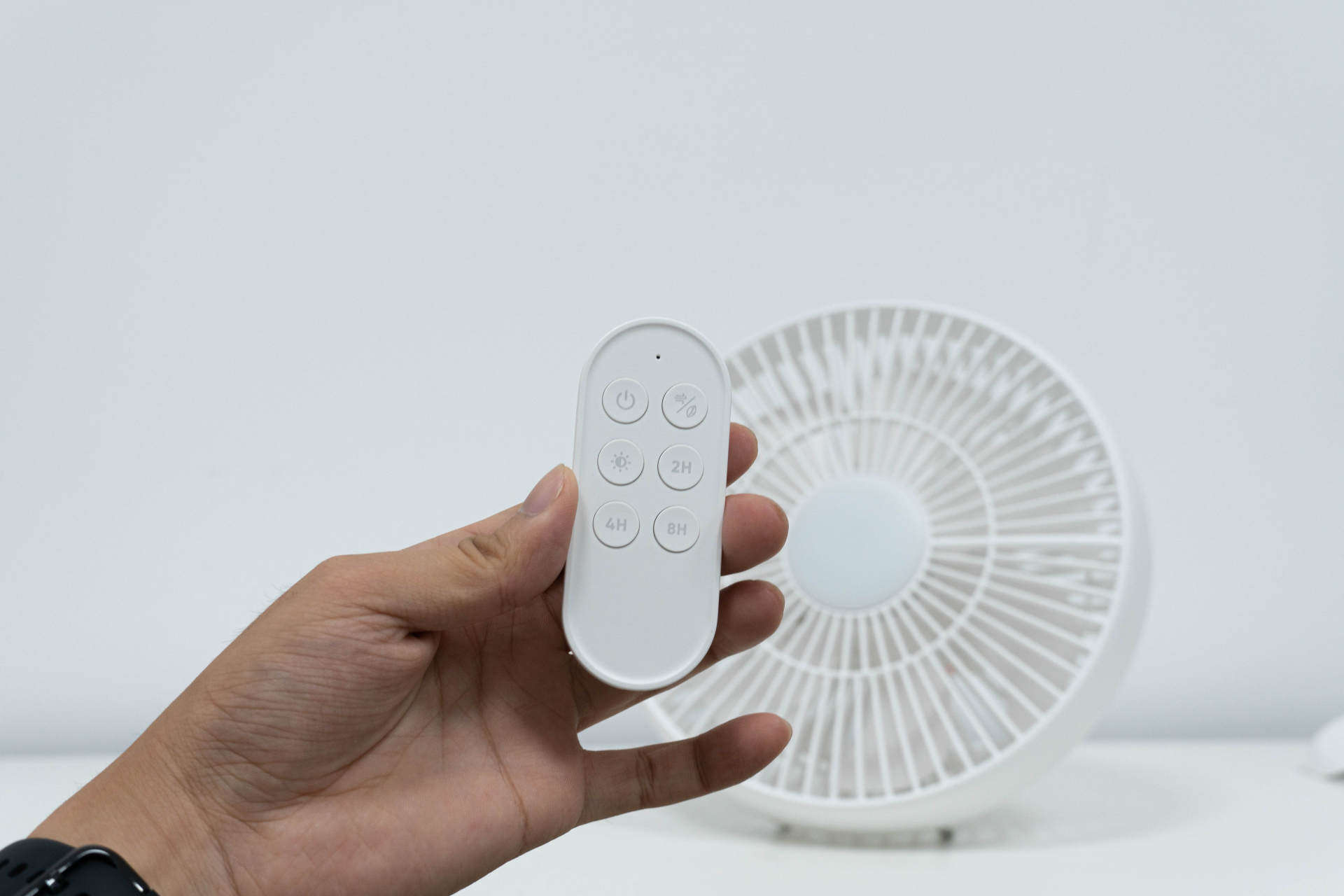 Jisu multifunctional outdoor camping fan, your all-round fan - iMedia