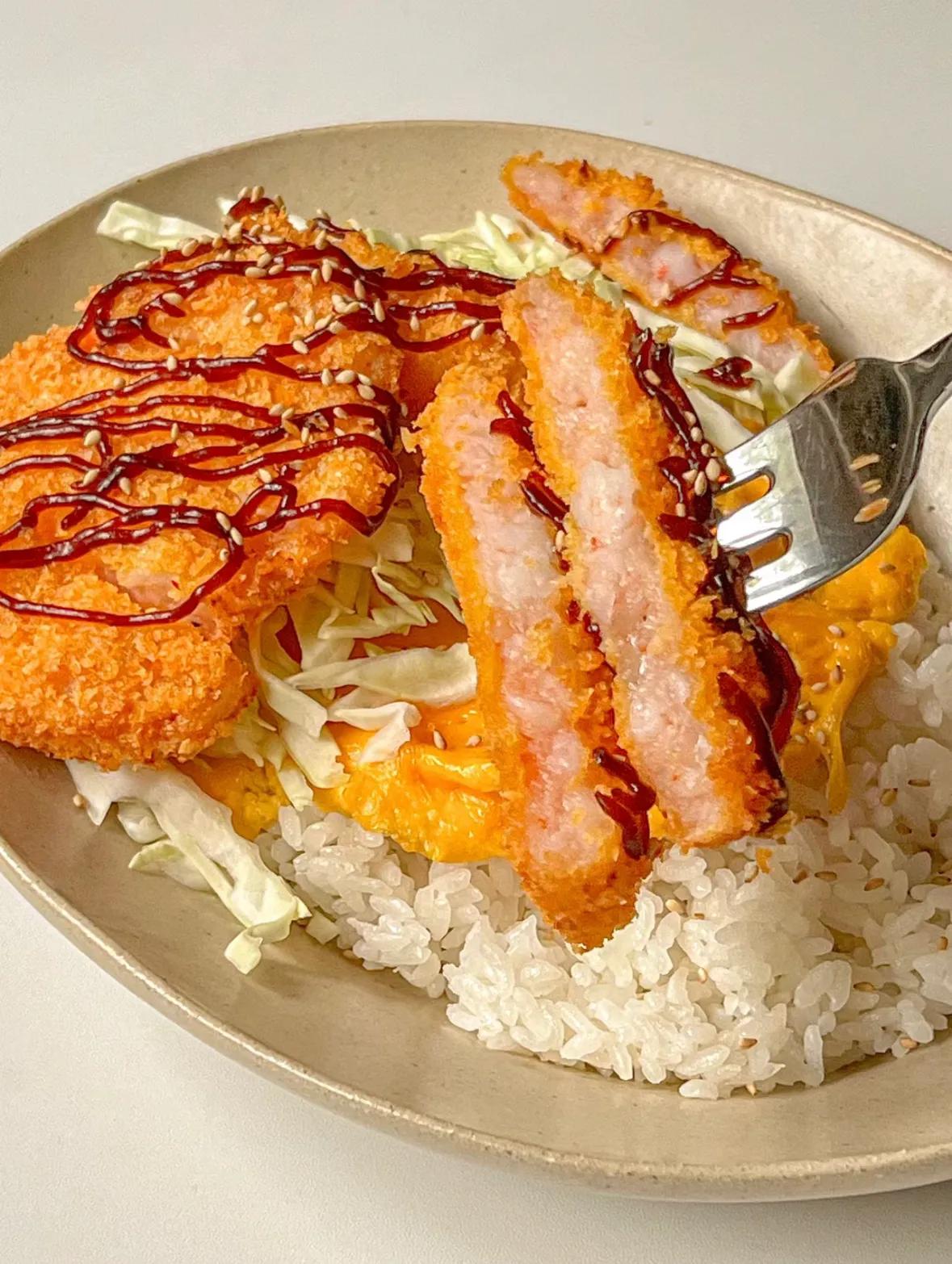 A must-have for lazy people, Egg Salad Shrimp Chop Rice is crispy and ...