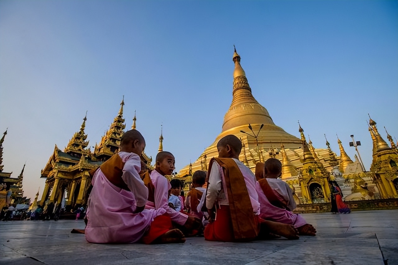 How scary is northern Myanmar? There is no flames of war, but it is a ...