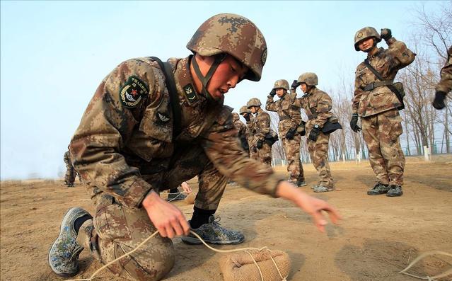 There are 4 advantages to being a squad leader in the army ...