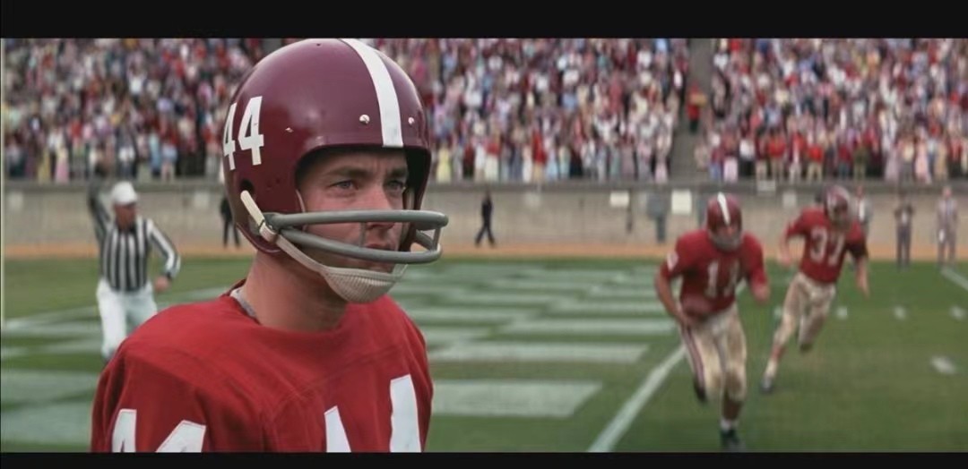 How did Forrest Gump grow up and identify with himself during the ...