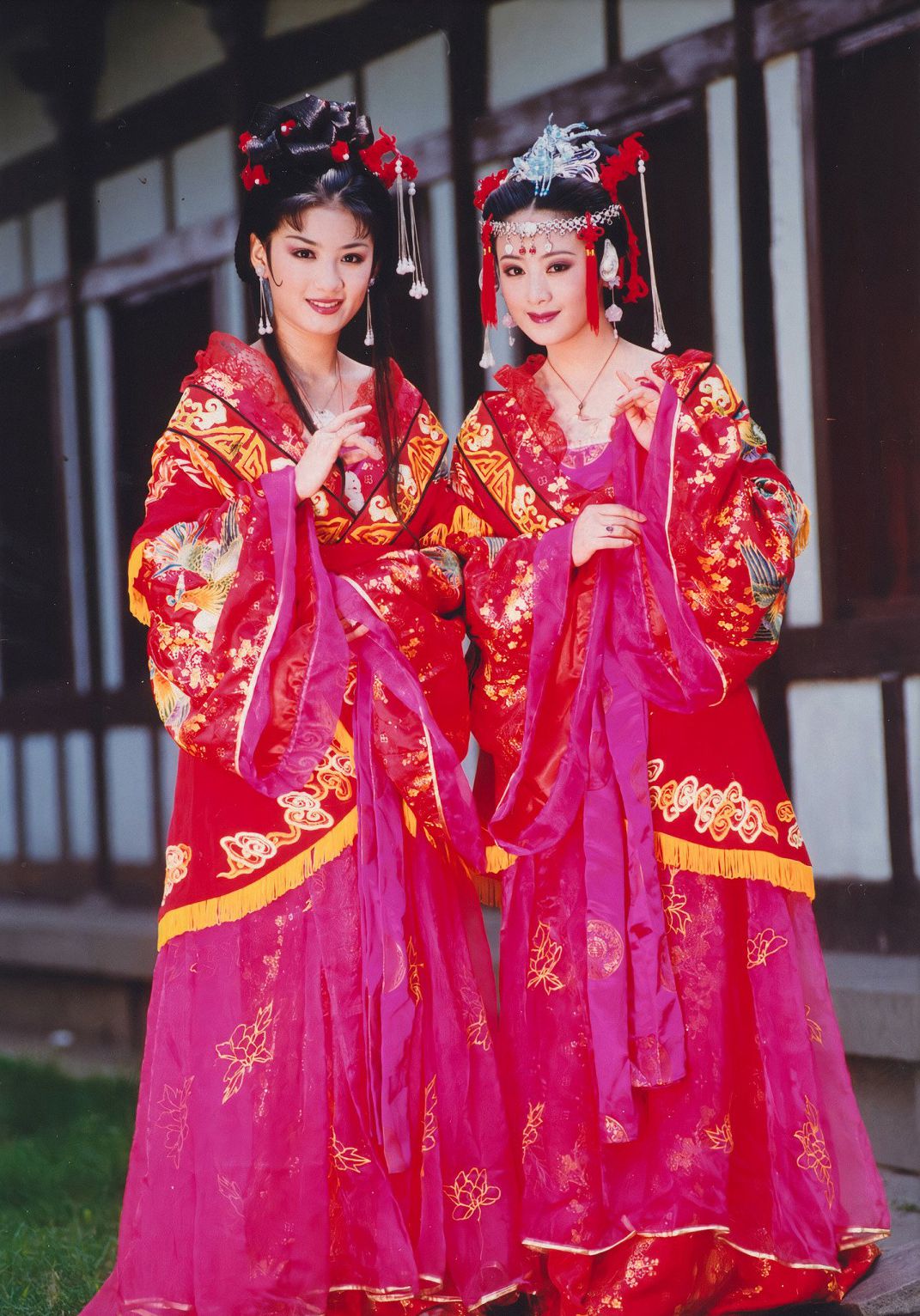 Jingchao Xiaoli Lin is a sister and brother in love, and they are ...