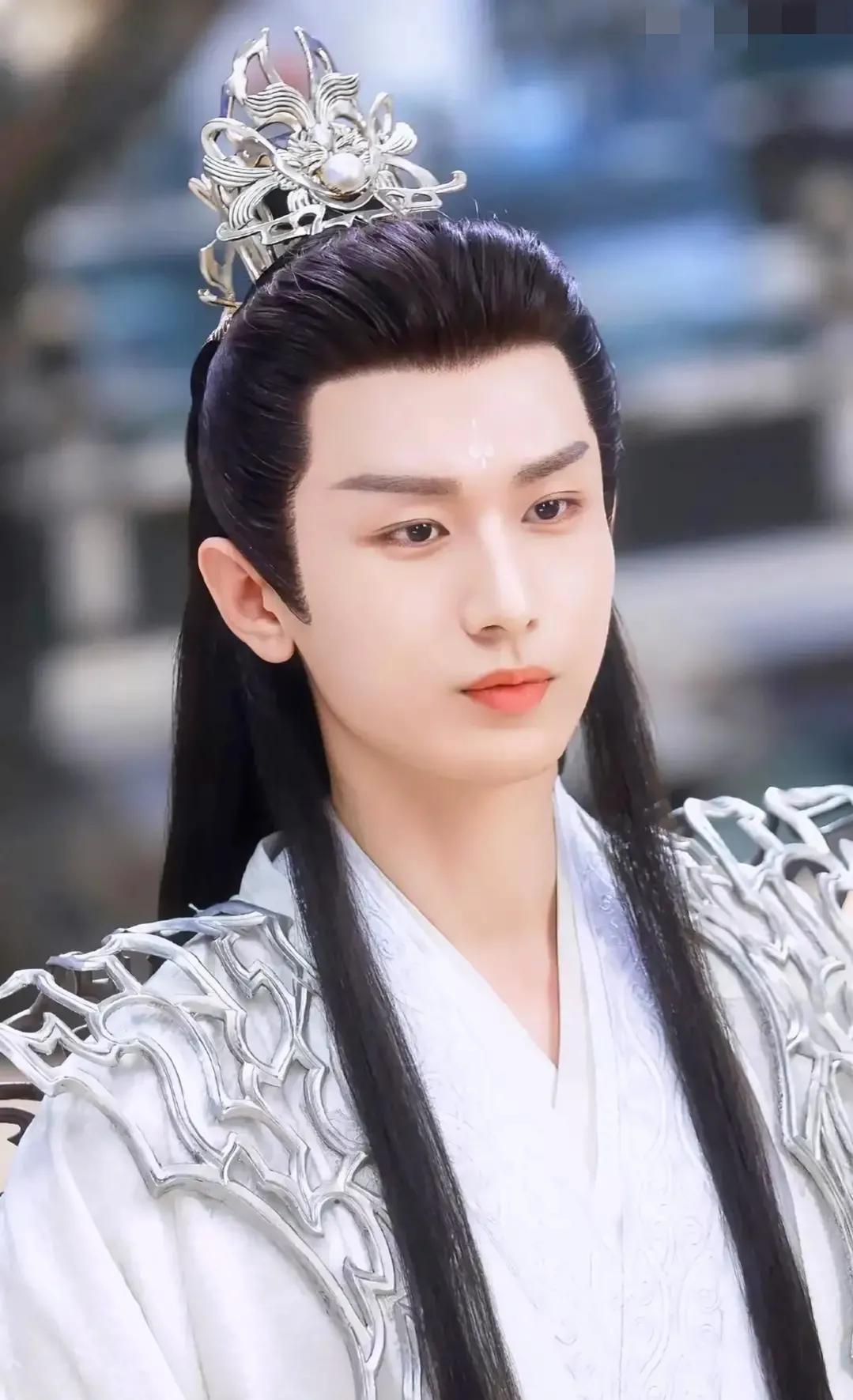 "Agarwood is like crumbs" Emperor Ying Yuan - iNEWS