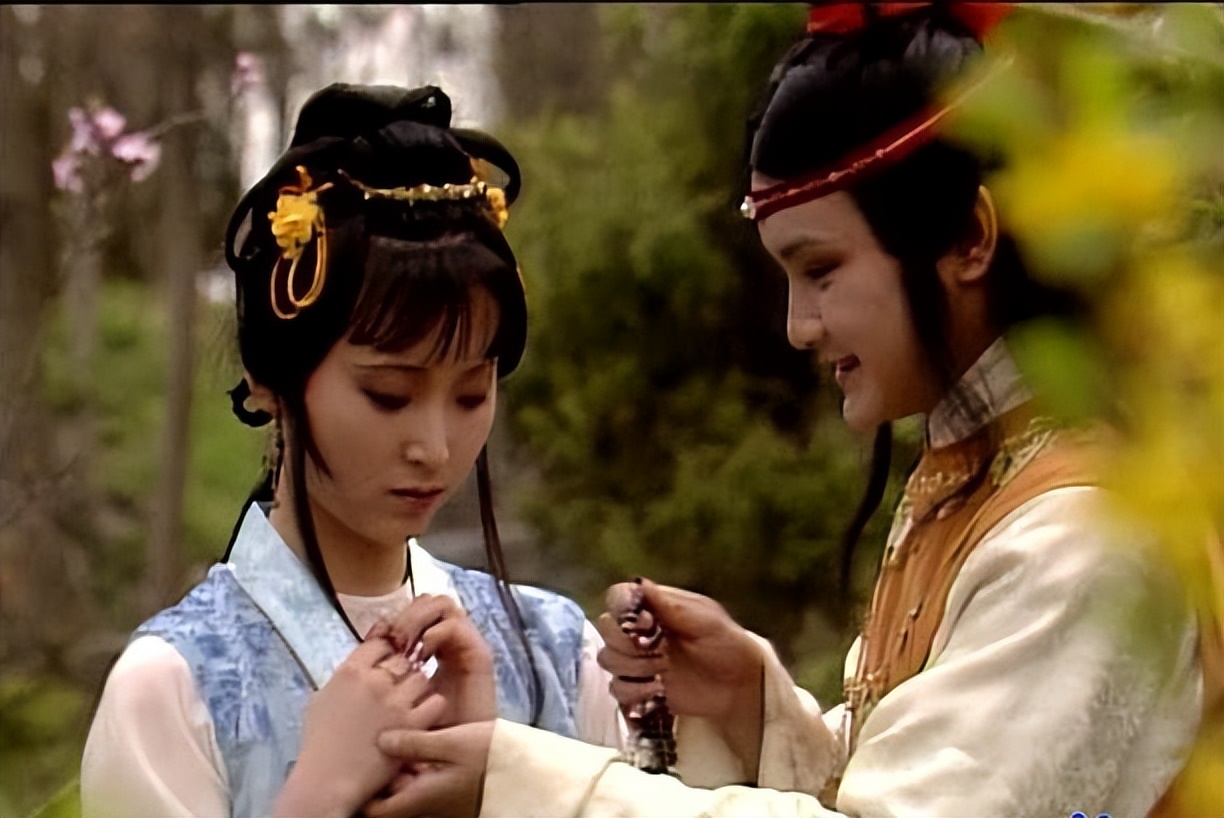 How deep is the relationship between Baoyu and Daiyu, why does he only ...