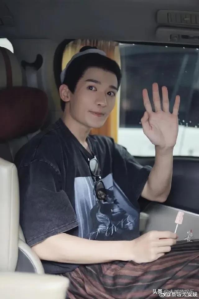 Yu Zheng responded that the newcomer actor looks like Tony Leung, sorry ...
