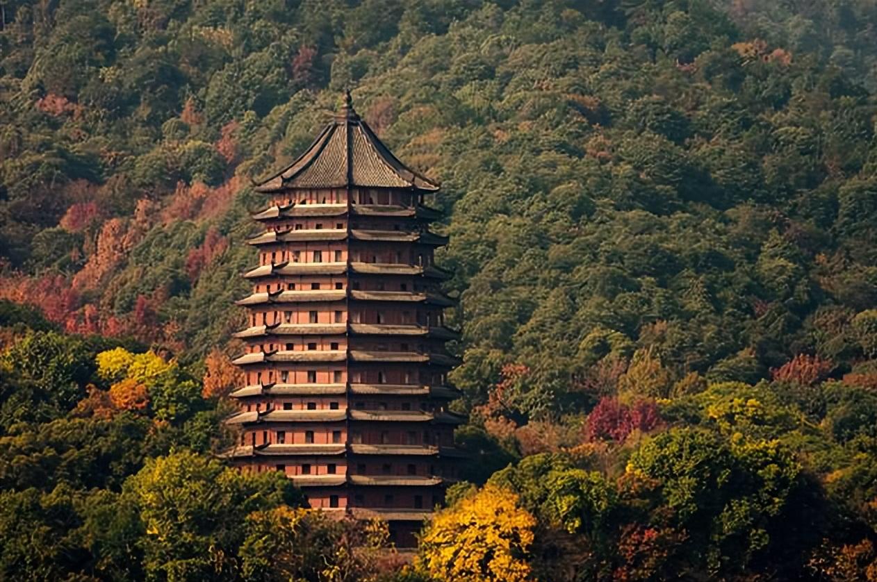 Why build the Six Harmonies Pagoda?One reason is related to the Qiantang River flowing through ...