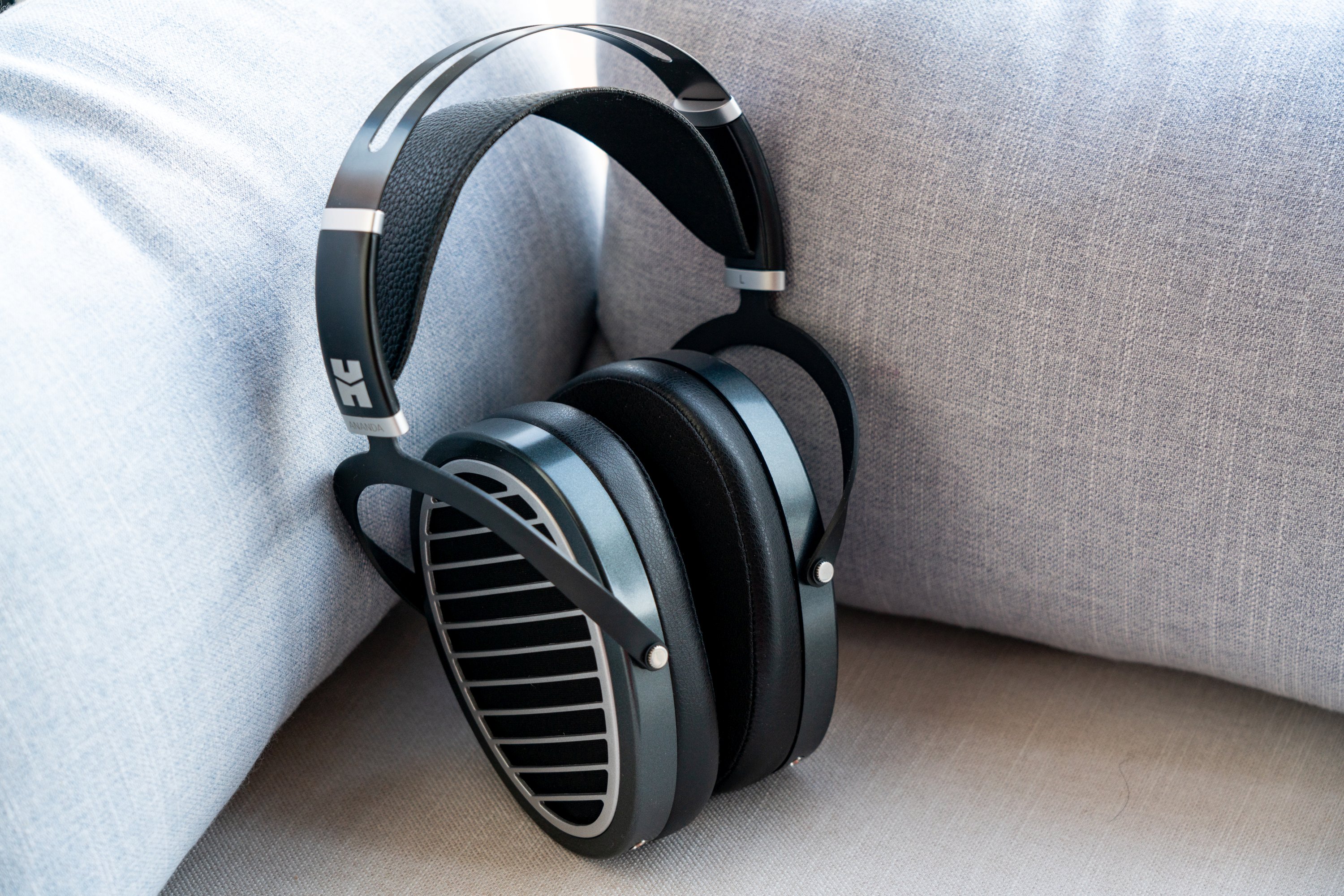 Big ears are not necessarily difficult to push!HIFIMAN ANANDA Stealth ...