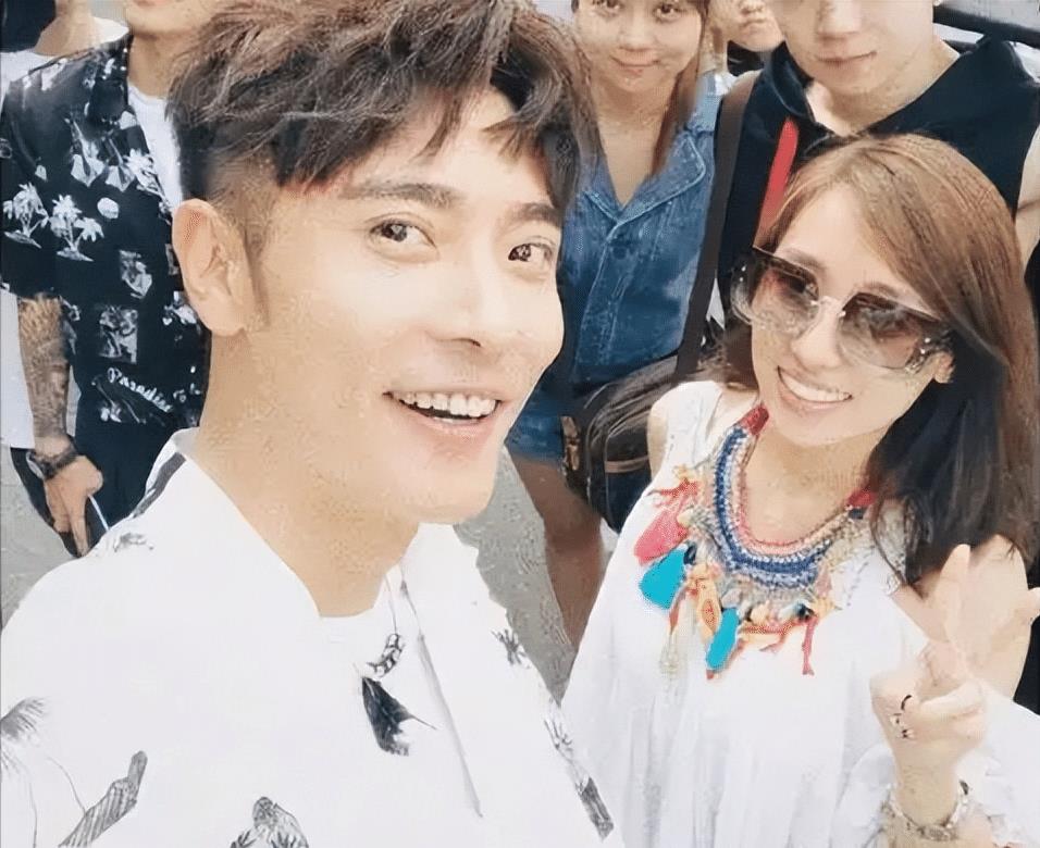 Why did Hong Xin decide to divorce Zhang Danfeng after 5 years of cheating? You can't imagine ...