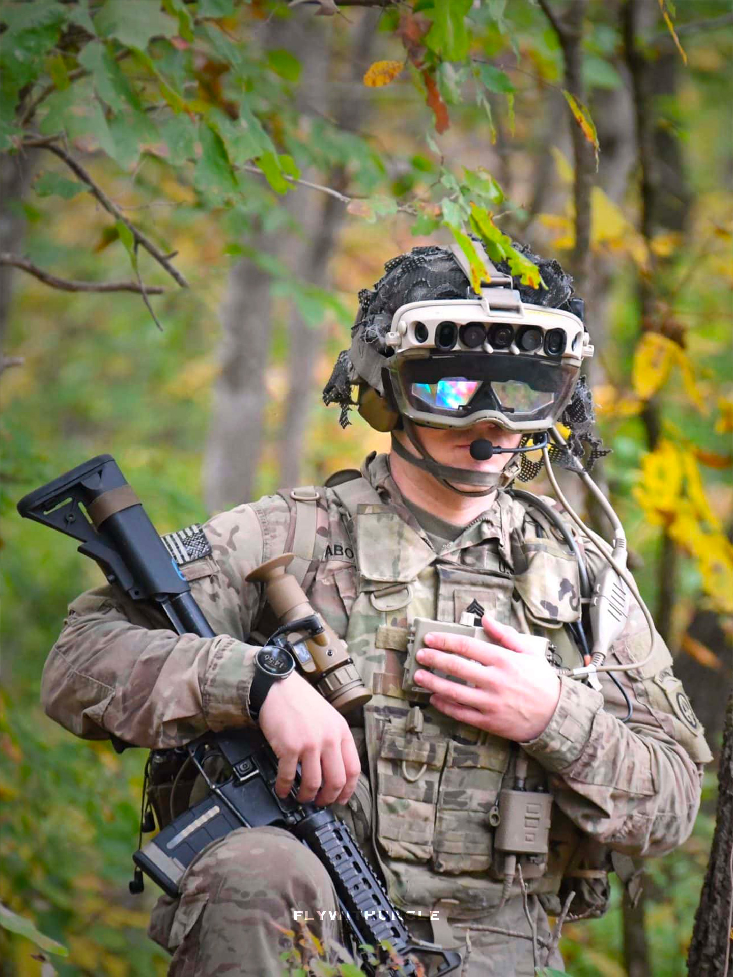 Microsoft is delivering an improved HoloLens headset to the U.S. Army ...