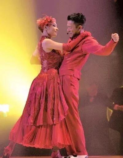 Why does Andy Lau owe Lai Wenhui a wedding?What's the story between ...