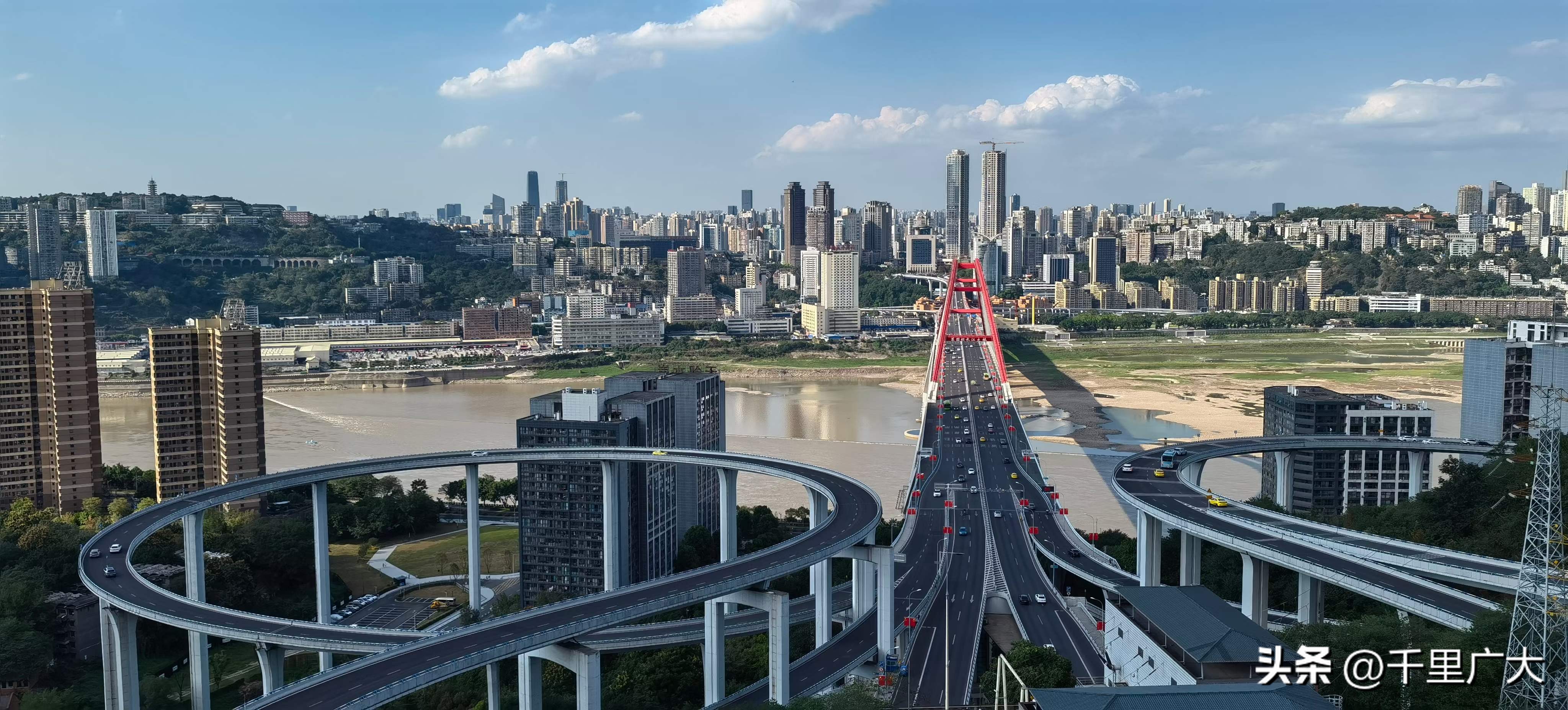 National Day Tour Chongqing Tongyuan City Light - iMedia