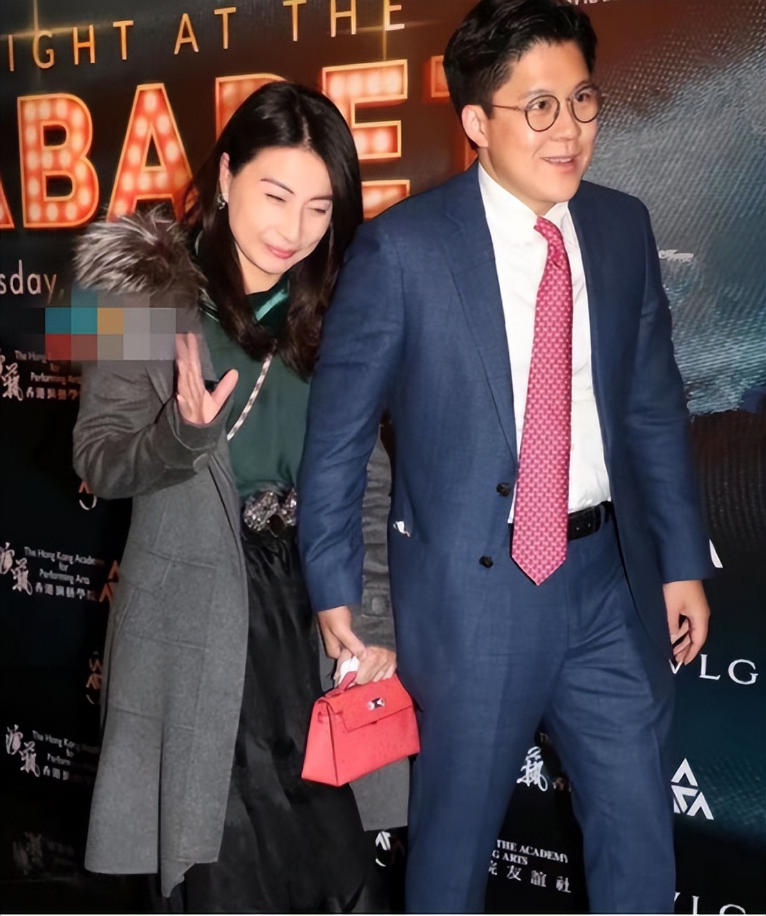 Guo Jingjing appeared at the party!Holding hands with her husband is so ...