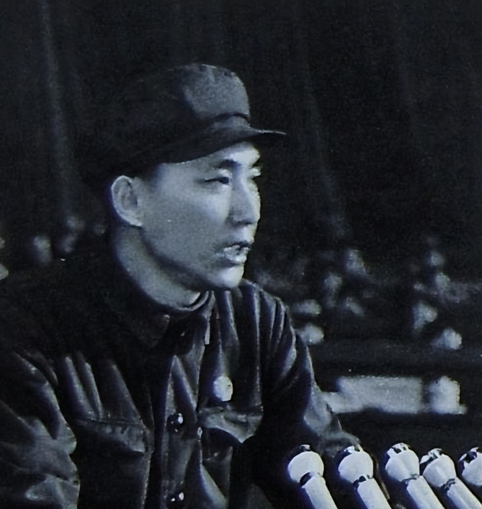 The news of the arrest of Wang Hongwen and others was leaked. It turned ...