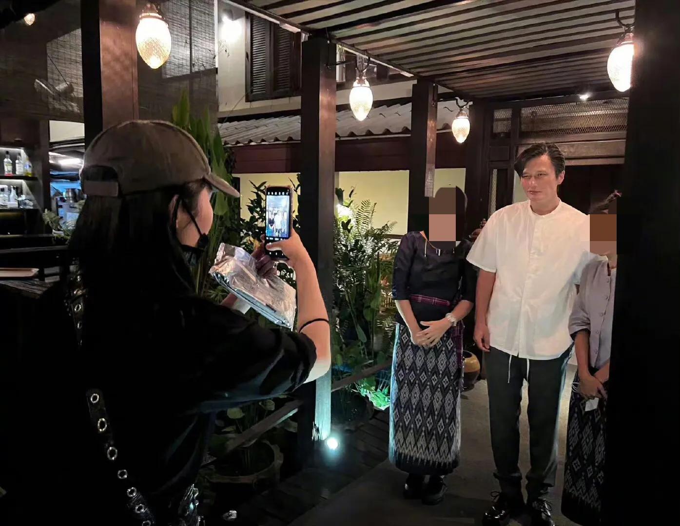 Yin Ziwei and Xu Dongdong reunited in suspicion, sharing food live in ...