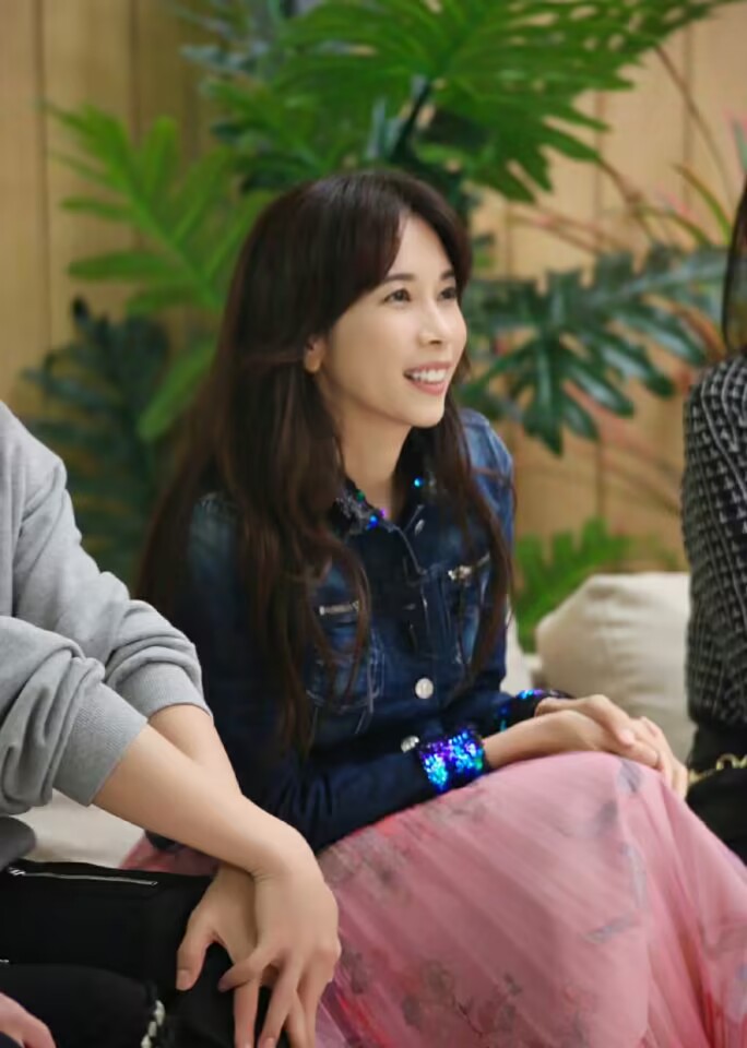 Karen Mok's debut performance was not ideal, Hua Chenyu made fans go ...