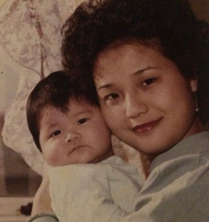 Charlene Choi's family travels for three generations, the 90-year-old ...