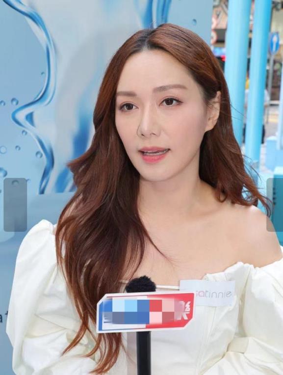 TVB's TVB star will get married next month, which will not affect the filming schedule. The ...