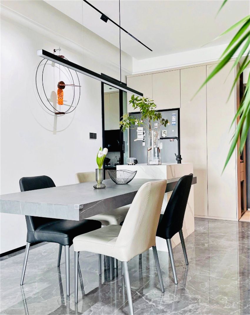 No more tables in restaurants!Now popular "suspended island", both ...