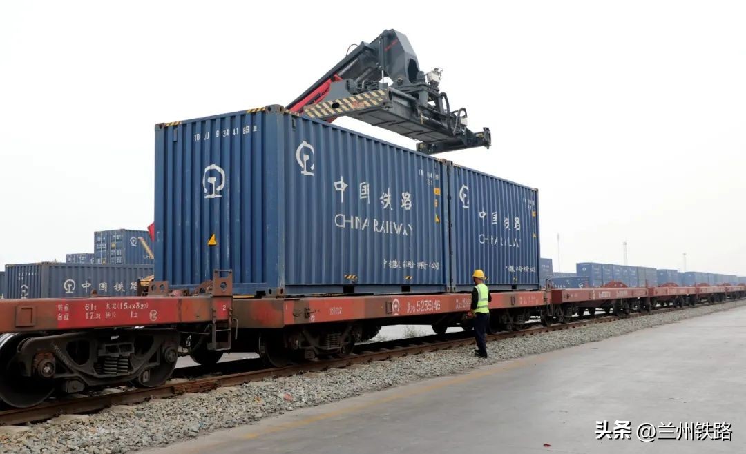 What types of railway wagons are there? - iNEWS