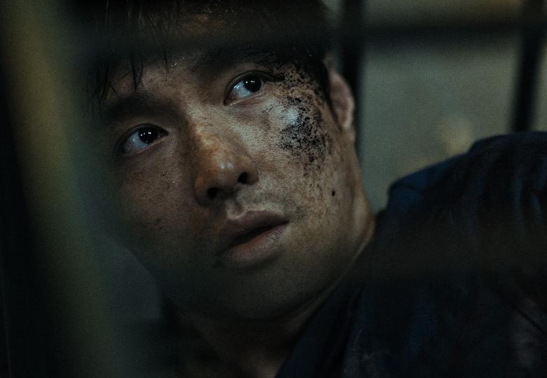 Replaceable from head to toe? This shot of Zhang Yixing gave a ...