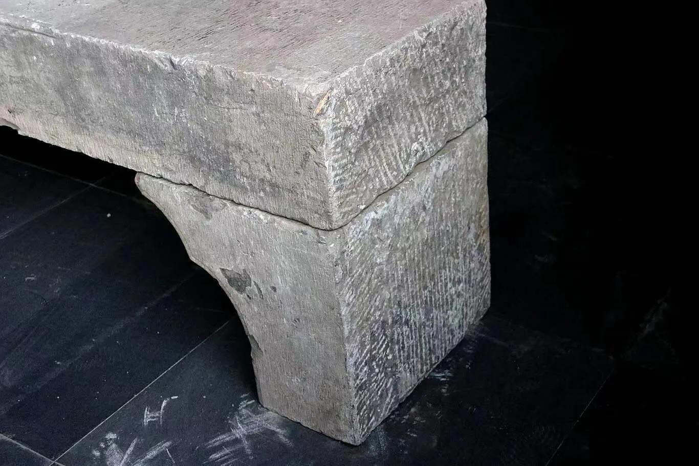 bluestone table - iNEWS