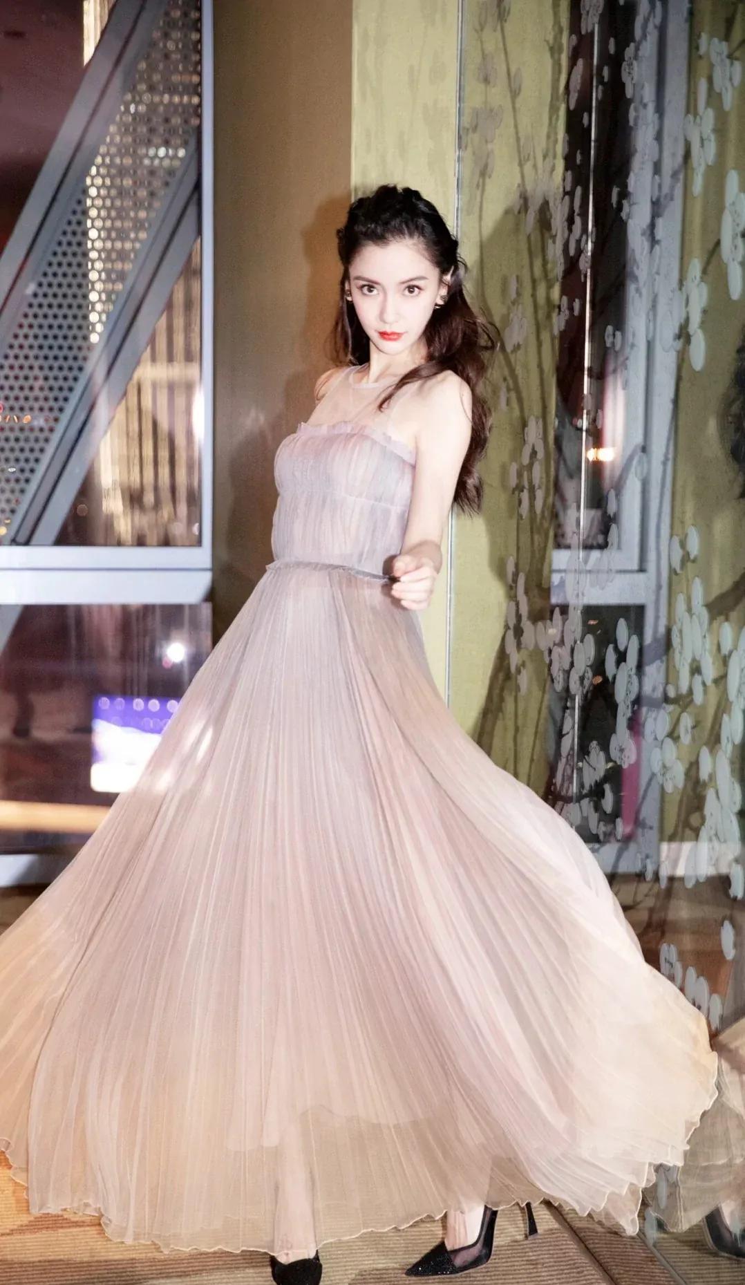 The most beautiful god, Angelababy - iNEWS