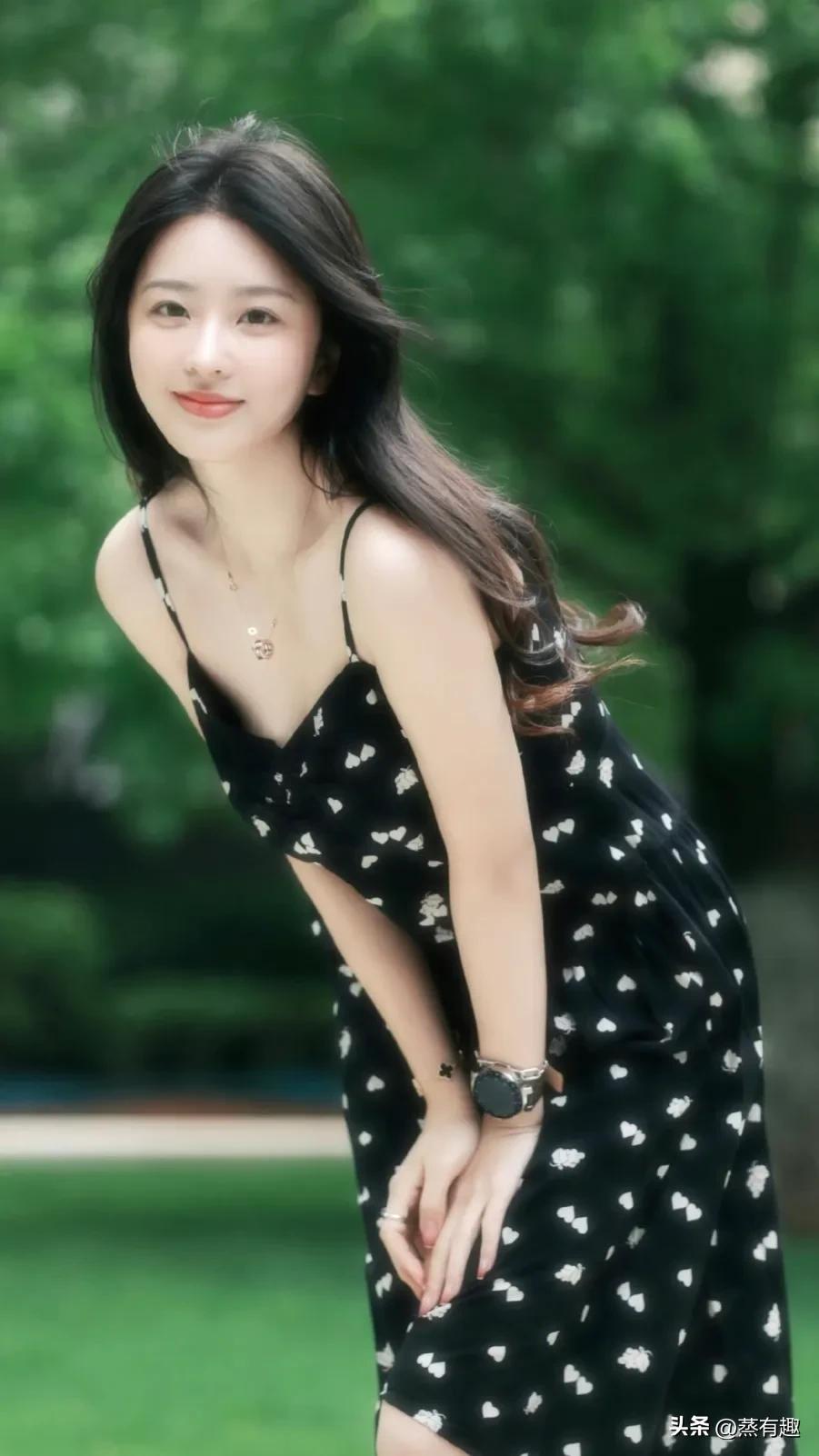 Steaming interesting collection of beauty stars Figure 46 Wang Jiali - iNEWS