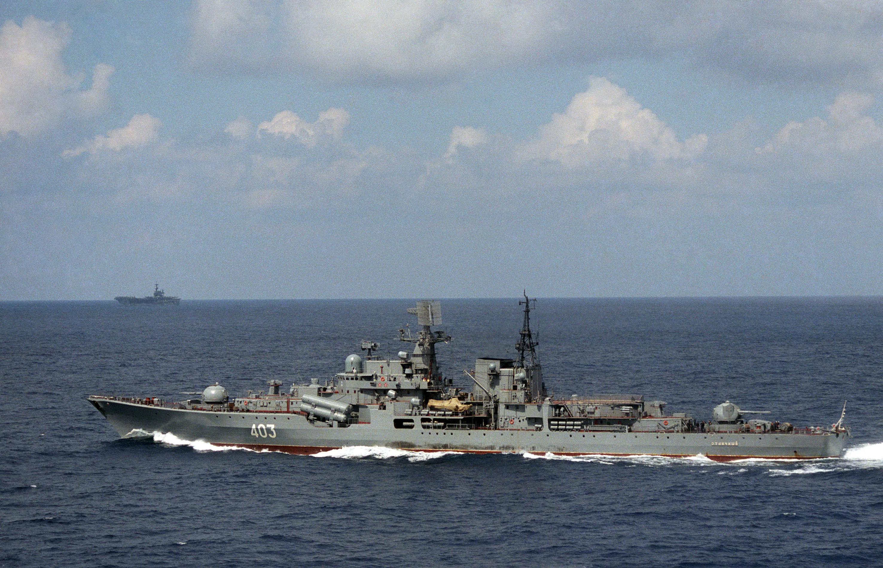 Soviet Equipment Records——Type 956 guided missile destroyer - iMedia