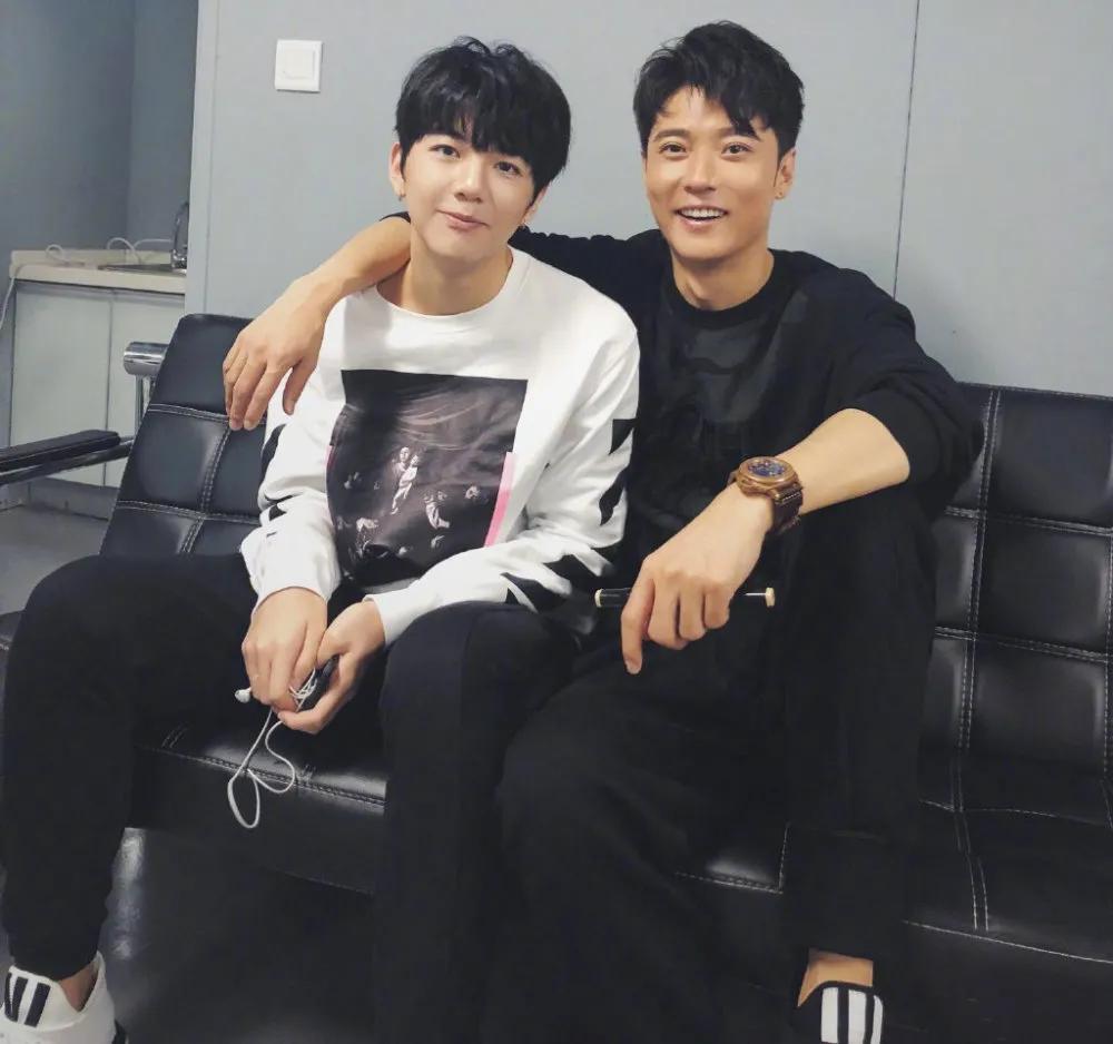 Hung Xin suspected that Zhang Danfeng had divorced, and posted in the early morning: Zhang ...