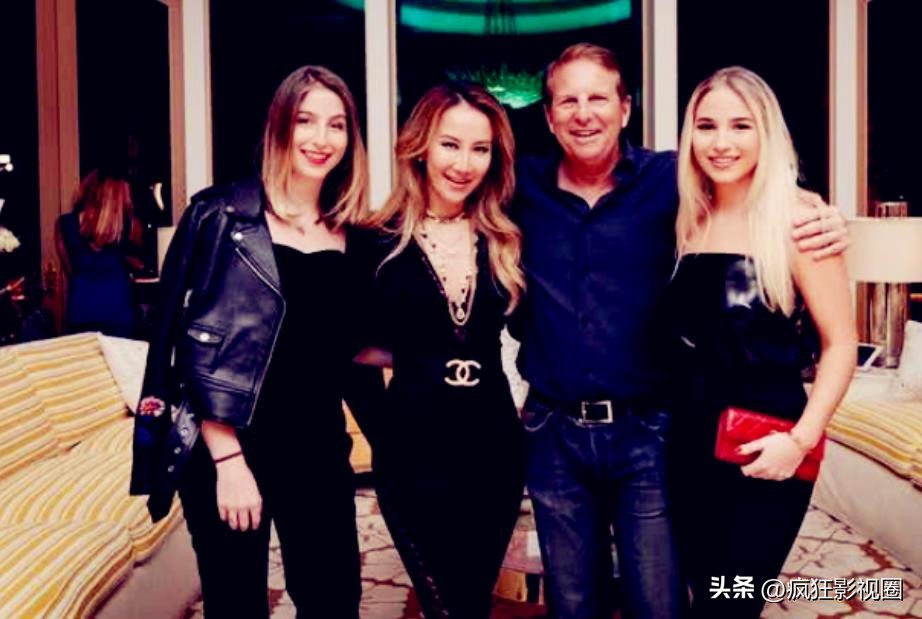 In the aftermath of Coco Lee's death, more details were exposed, and ...