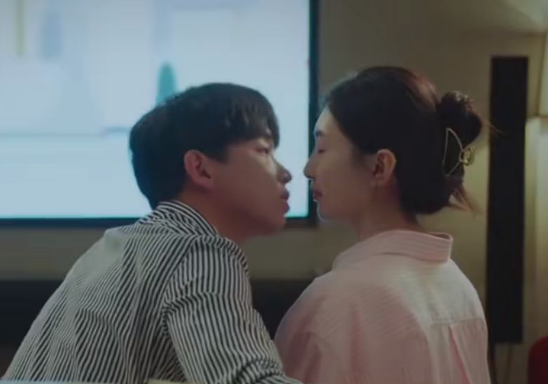 Many sister and brother love dramas are coming, Zhao Liying and Jiang Shuying are complained ...