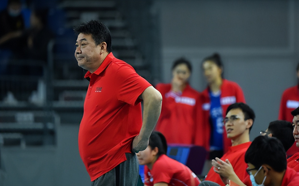 Cai Bin adds 3 more dark horses. After Wu Mengjie and Zhou Yetong get up, the women's volleyball ...