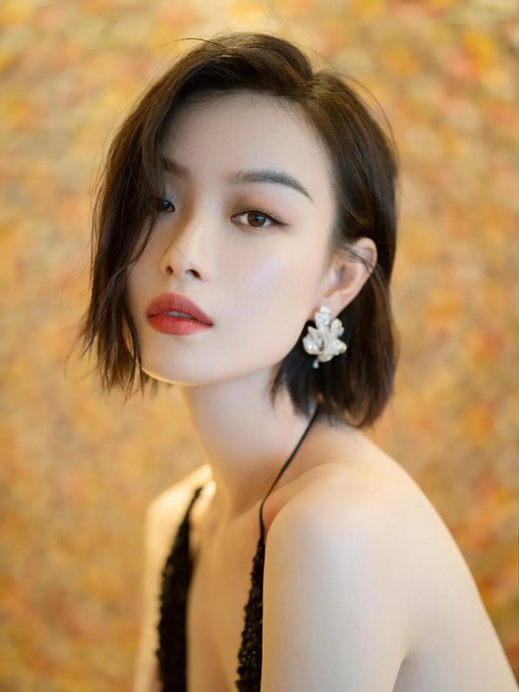 Ni Ni‖ deserves to have a high-end face, her shape and temperament are ...