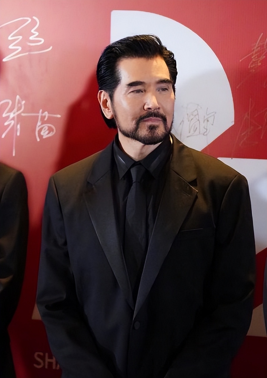 On the night of the Shanghai Film Festival, the carnival of young ...