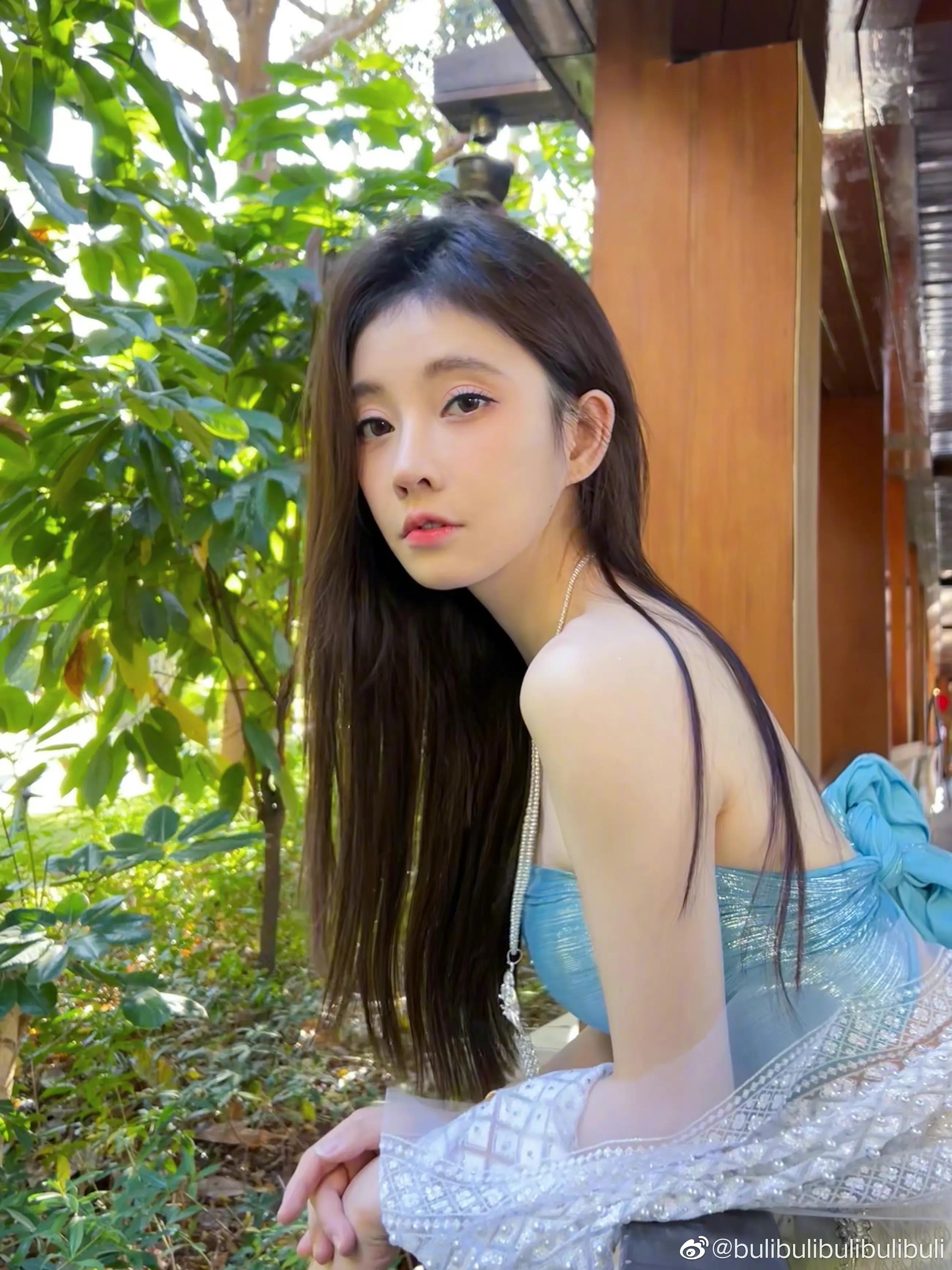 Feng Timo, an online celebrity with both face value and voice, travel ...