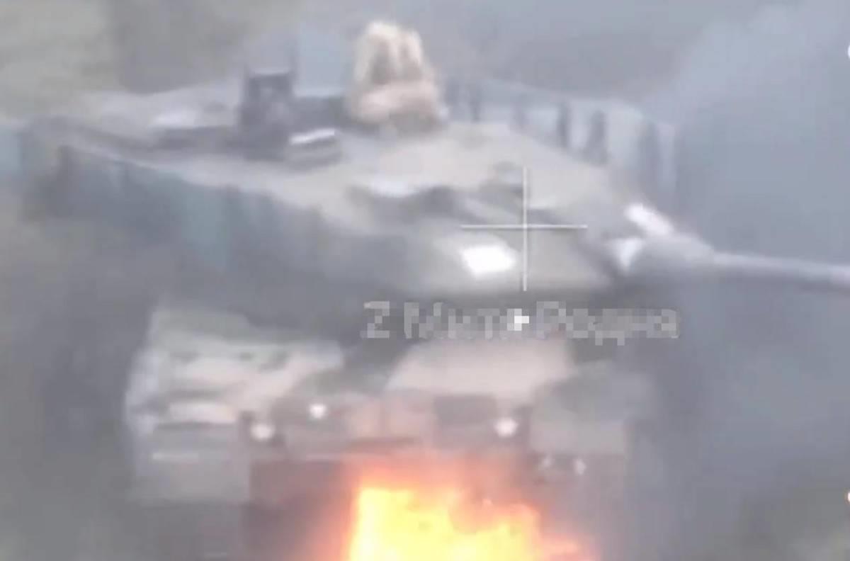 The strongest tank showdown: Russian T72 penetrated German Leopard 2 ...