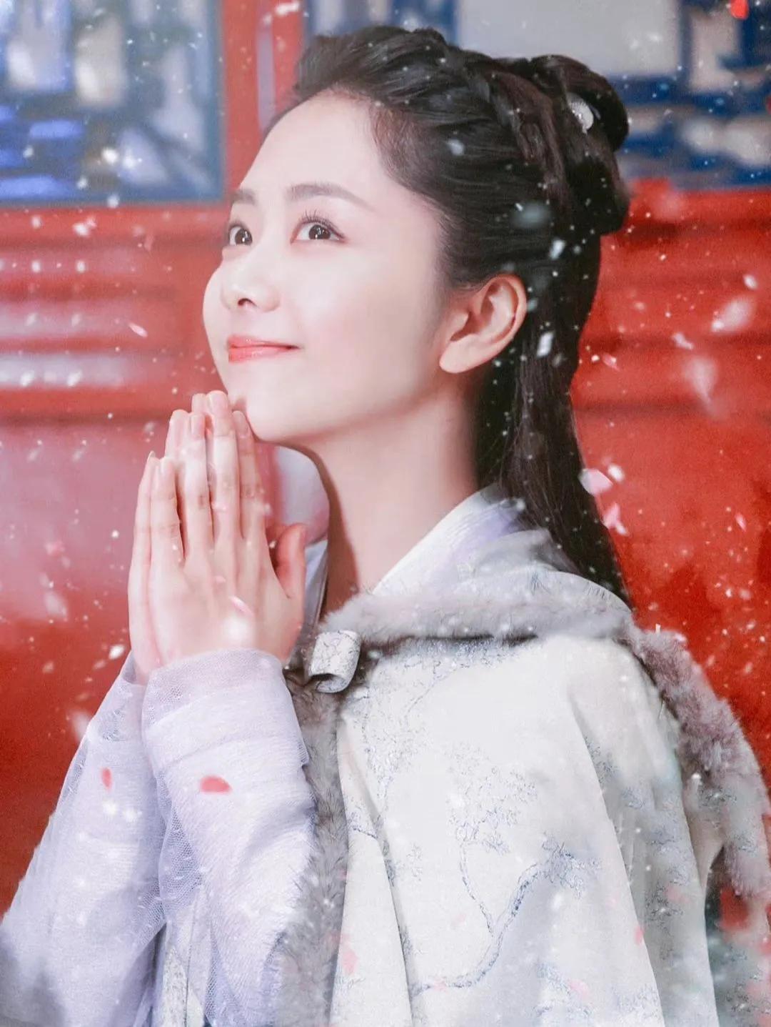 Sharing of beauties in ancient costumes——Yuan Jinxia's wardrobe by Tan ...