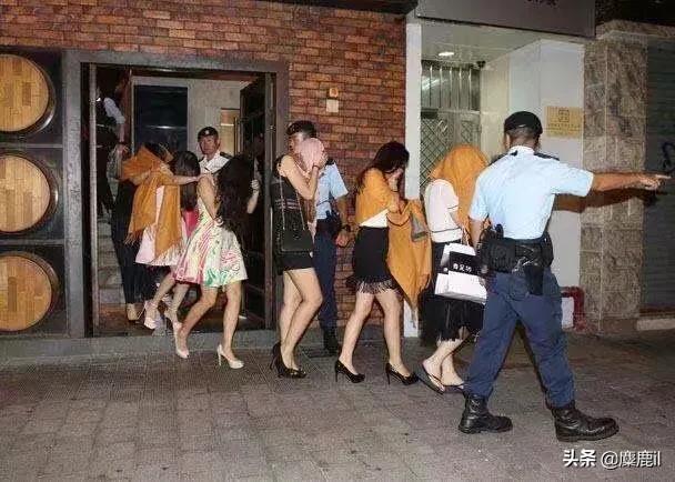 Madou Medias 24 Person Professional Team Was Served In One Potmore Than 30 Actresses
