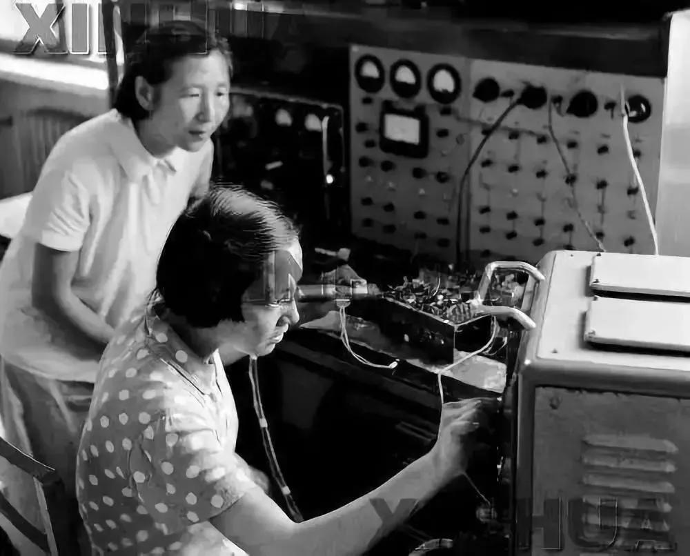 mother of computer in china - iMedia