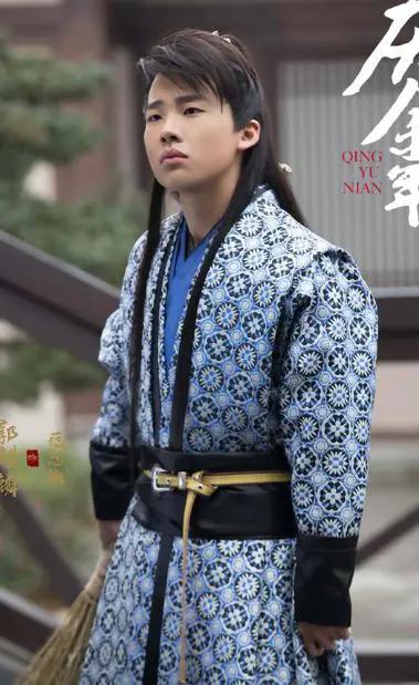 "Qing Yu Nian 2" officially announced new stills, Wang Qinian's wife and daughter are very good ...