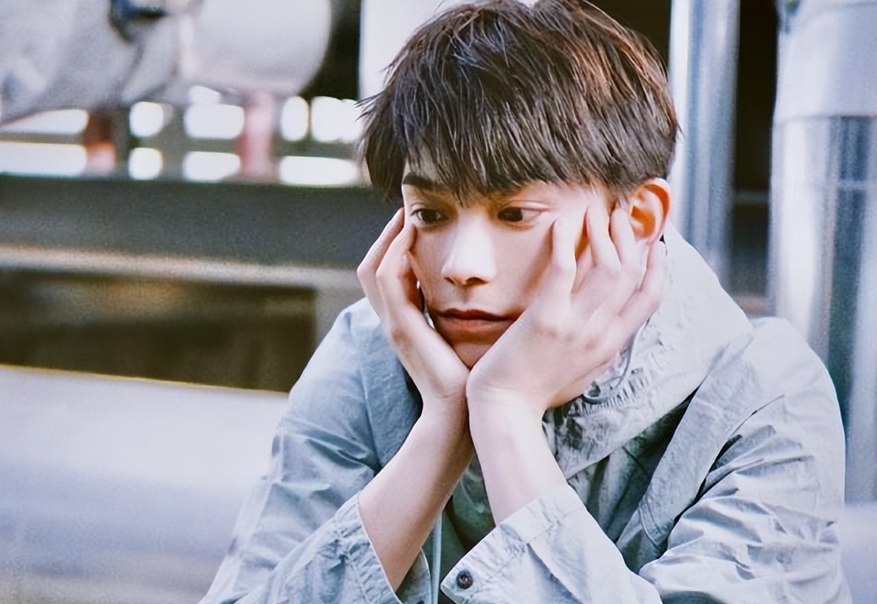 After watching Ning Yuxuan and Zhou Shiyun played by Ding Yuxi, I found ...